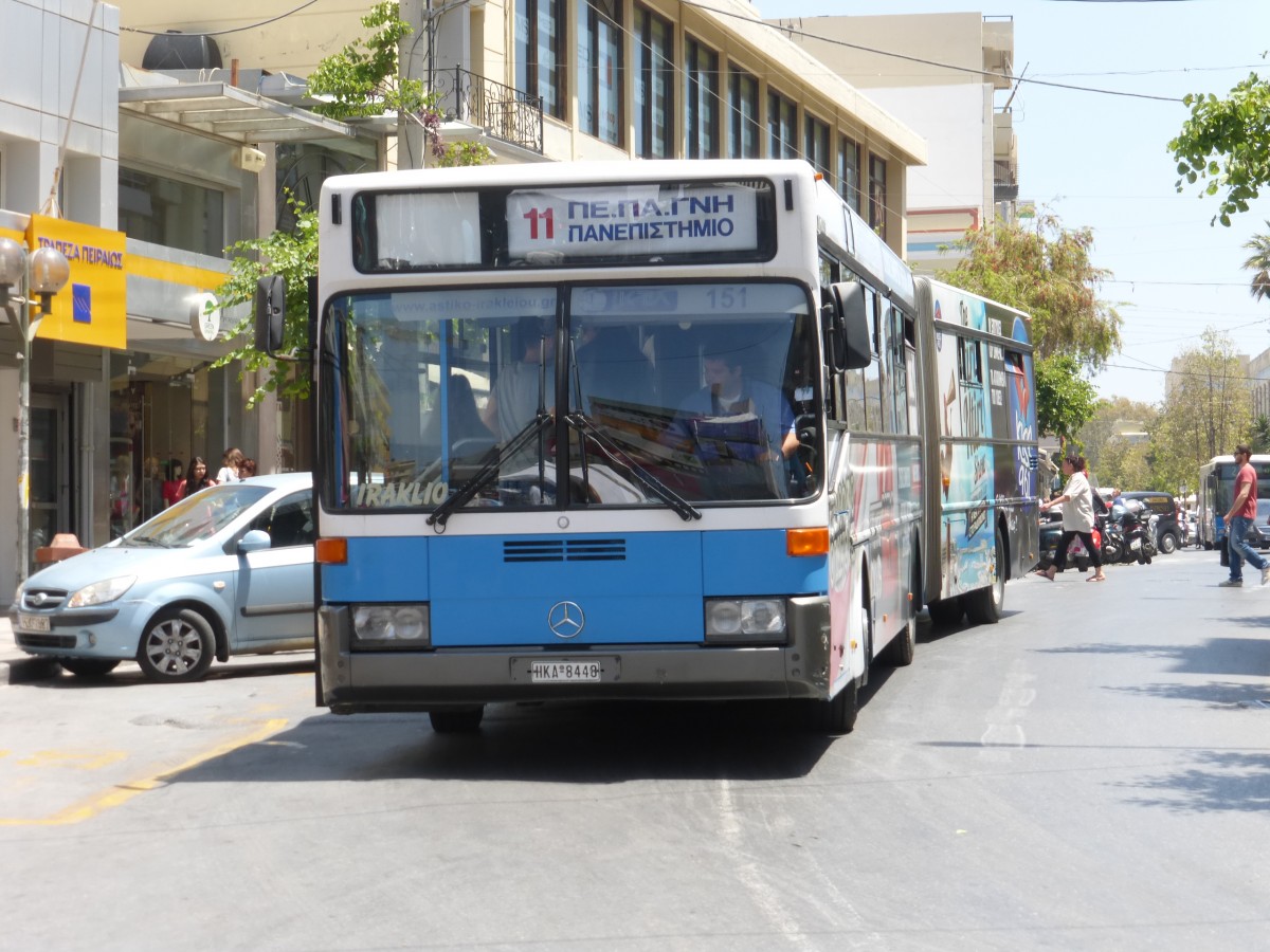 Mercedes-Benz O 405 (Hochflur-Stadtversion) Fotos (12) - Bus-bild.de