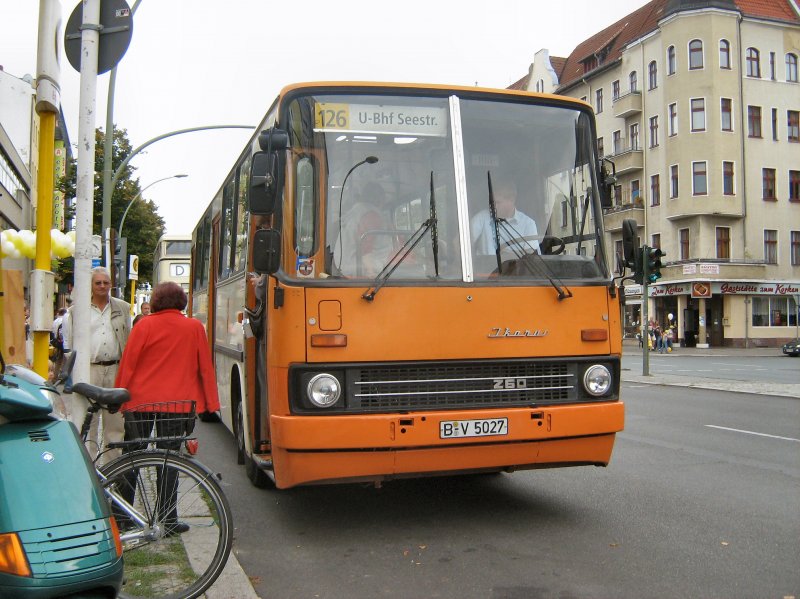 IKARUS-Stadtbus Z60 in der Müllerstrasse, 7.9.2008 - Bus-bild.de